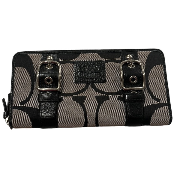 Coach | Bags | Coach Black Zip Around Wallet In Excellent Condition ...